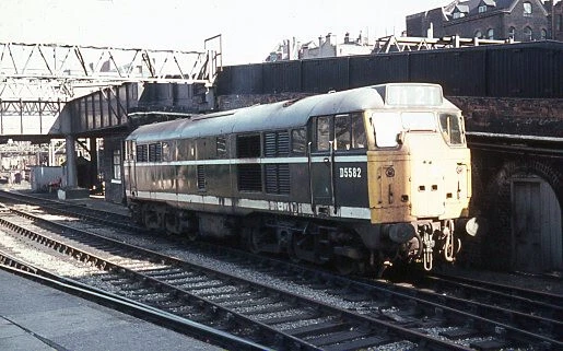 ORIGINAL COLOUR SLIDE of D5582 BR class 31 diesel loco £12.05 - PicClick UK