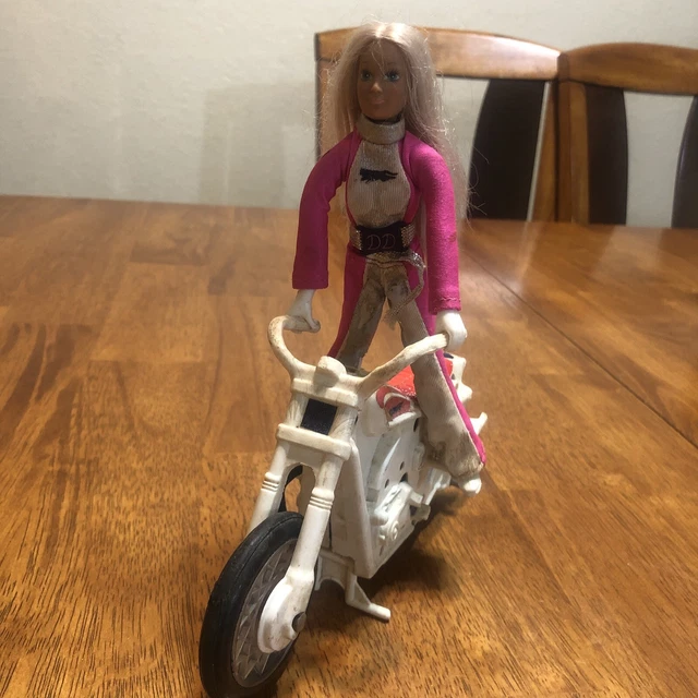 VINTAGE 1970S IDEAL Evel Knievel Derry Daring With Stunt Cycle £22.87 ...