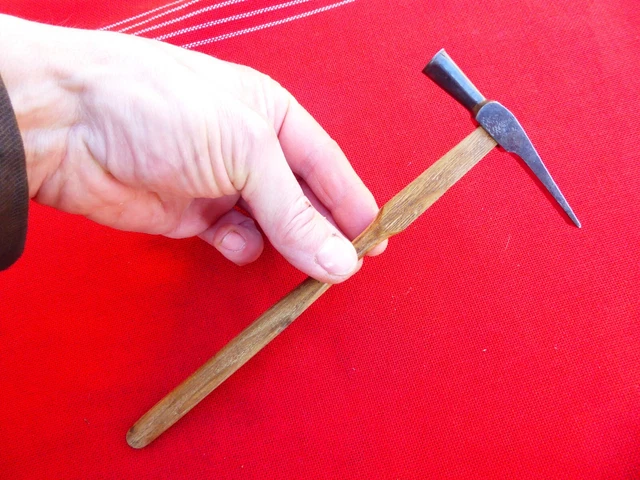 PETIT MARTEAU DE précision outil ancien EUR 22,00 - PicClick FR