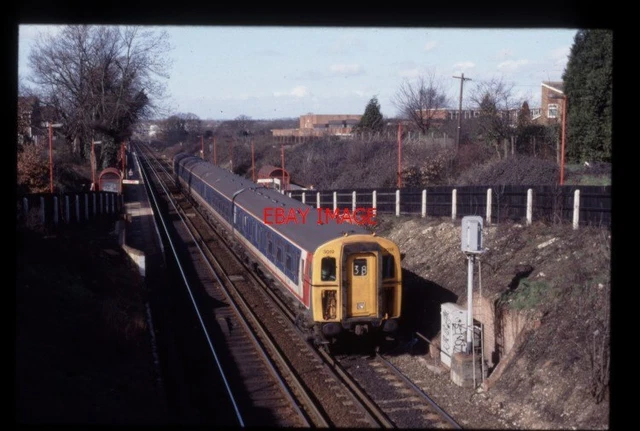 ORIGINAL 35MM SLIDE EMU 3019 AT WINNERSH HALT STATION 1991 £2.75 ...
