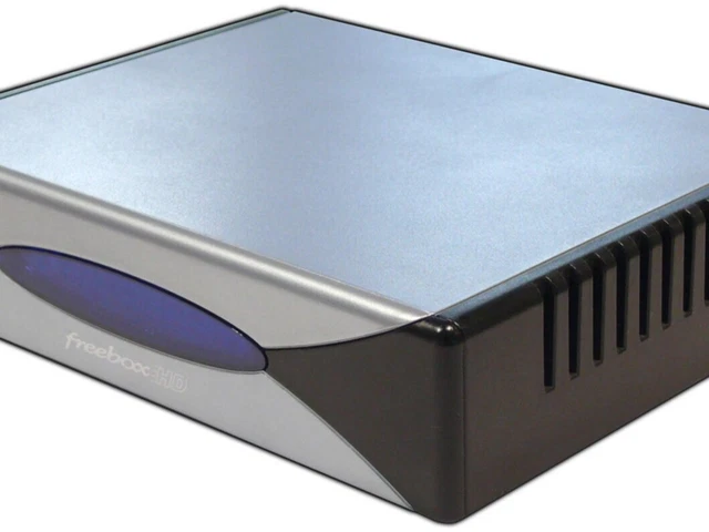 DECODEUR TNT TV HD Freebox V5 -En Très Bon Etat .vendu Complet. EUR 39 ...