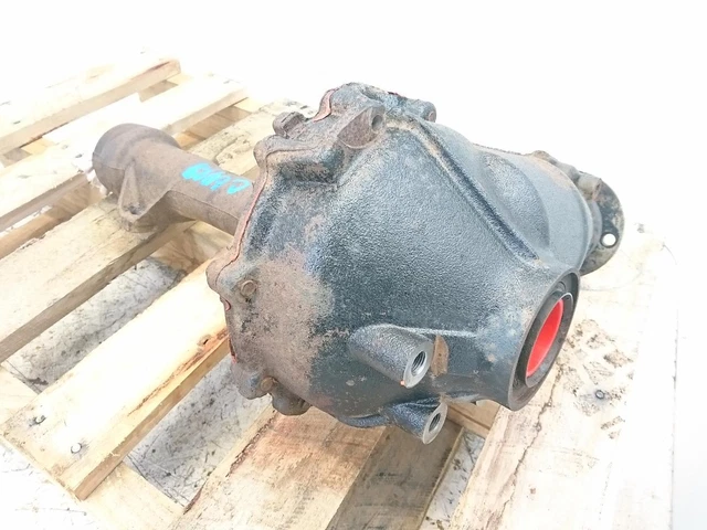 TOYOTA PRADO DIFFERENTIAL Centre Front, 4.0, 1Gr, Petrol, 120 Series, 3 ...