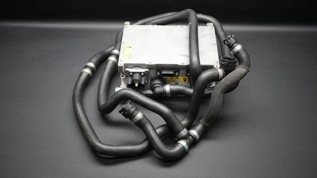 MERCEDES BENZ W205 C350e HYBRID BATTERY CHARGE INVERTER WITH HOSES ...