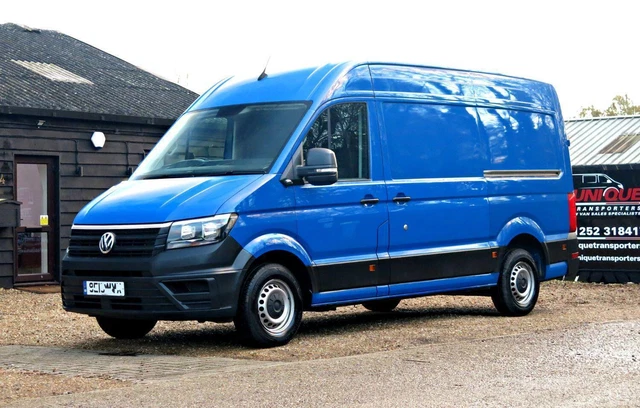 VOLKSWAGEN CRAFTER 140HP 6SPD MWB EURO 6 ULEZ CR35 Startline Blue ...