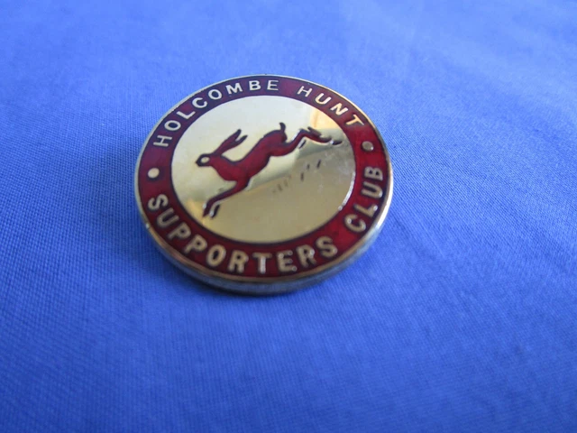 VINTAGE HOLCOMBE HUNT Supporters Club Leaping Hare Enamel Badge/Brooch ...