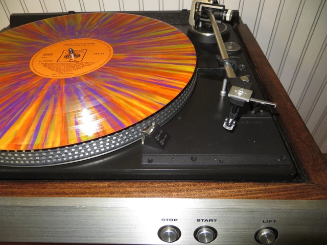 PLATTENSPIELER DUAL 626 Silber Echtholzzarge Nußbaum - Top Revidiert ...