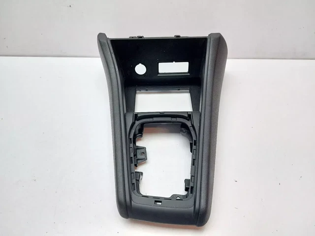 RENAULT CAPTUR MK2 2022 Centre Console Gearstick Surround Trim Cover ...