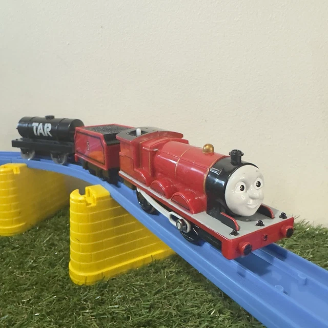 TOMY PLARAIL TRACKMASTER James TS-05 Thomas The Tank Engine Used £18.34 - PicClick UK