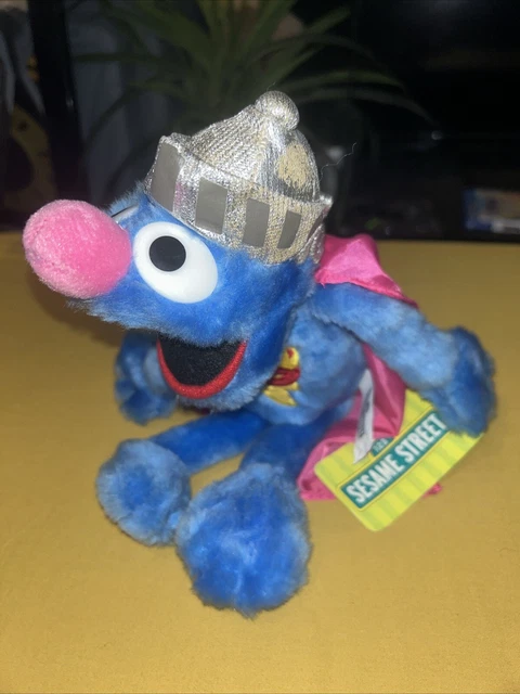 SESAME STREET 2003 Super Grover Plush 13” Cape Helmet Soft Toy Play ...