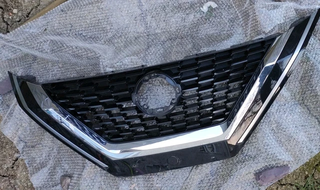 GENUINE NISSAN QASHQAI J12 2021 2022 2023 2024 Front Bumper Grill P/N ...