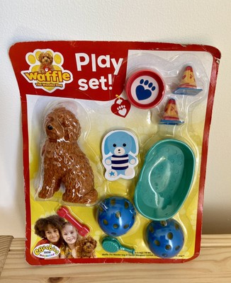 CBEEBIES MAGAZINE WAFFLE The Wonder Dog Figure Play Set Blister Pack ...