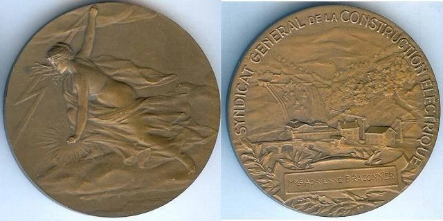 MÉDAILLE DE TABLE - Syndicat général construction électrique Ch. PILLET ...