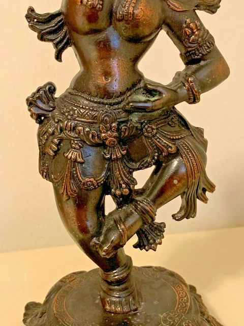 ANTIQUE BRONZE FEMALE Surasundari (temple dancer) or Apsara (celestial ...