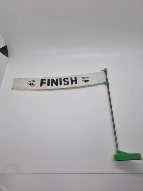 SCALEXTRIC START- FINISH banner only one side of the pole £13.07 ...