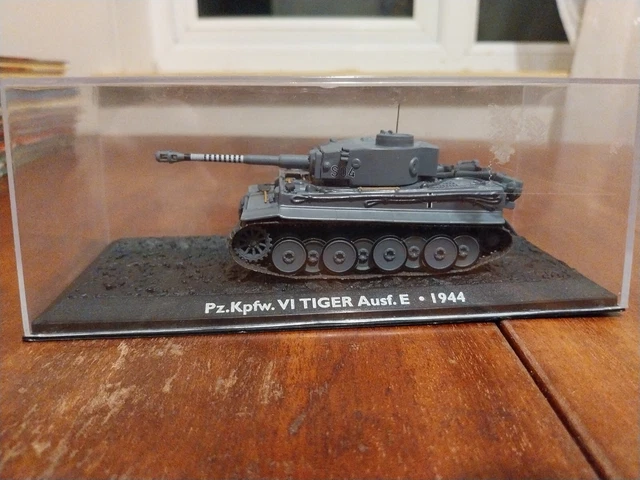 ULTIMATE TANK COLLECTION Pz.Kpfw. VI Tiger Ausf. E 1944 Scale Model £10 ...
