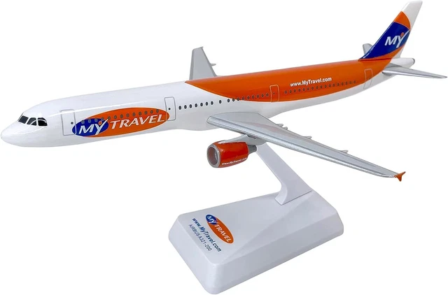 FLIGHT MINIATURES MY Travel Airway Airbus A321-200 Desk Top 1/200 Model ...