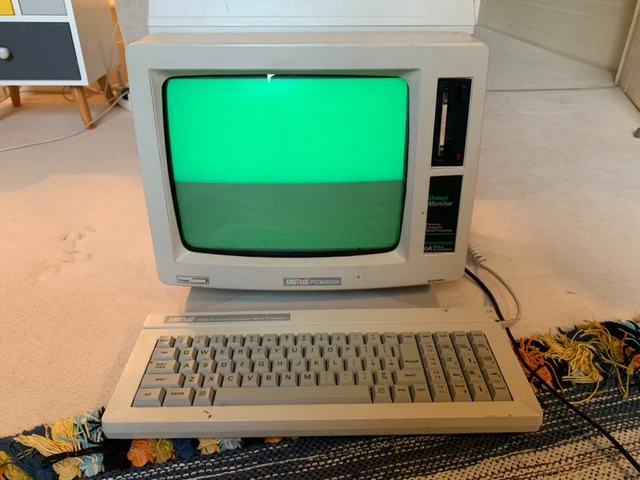 VINTAGE AMSTRAD PCW8256 Word Processor PC Monitor Keyboard £30.00 ...
