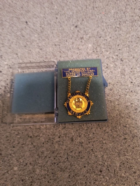 INTERNATIONAL SUPREME COUNCIL Order of DeMolay Meritorious Service Pin ...