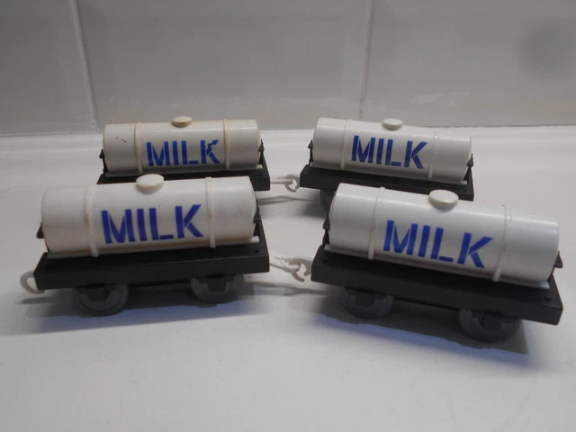 TOMY TRACKMASTER THOMAS the tank engine milk tankers x 4 £7.99 ...
