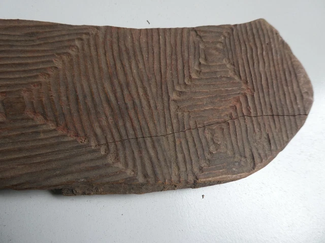 OLD AUSTRALIAN ABORIGINAL Incised Message Stick Early Carved Weather ...