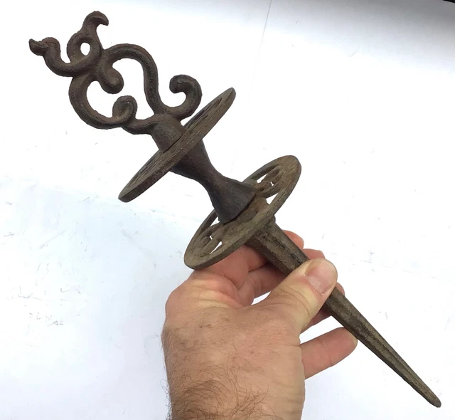 ANCIEN GUIDE TOURNIQUET Pour Fil Ou Tuyau En Fer Forgé Turnstile Guide ...