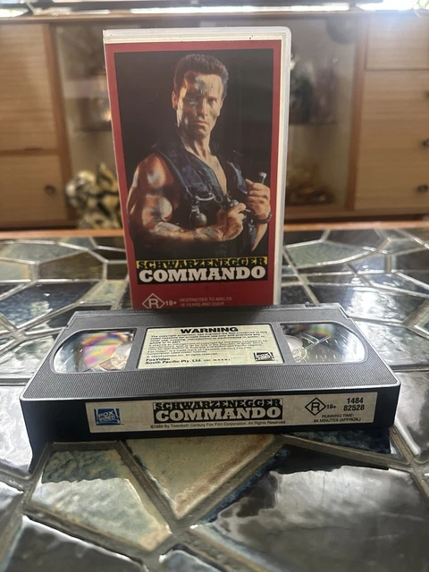 ARNOLD SCHWARZENEGGER COMMANDO 1985 VHS Video Tape Twentieth Century ...