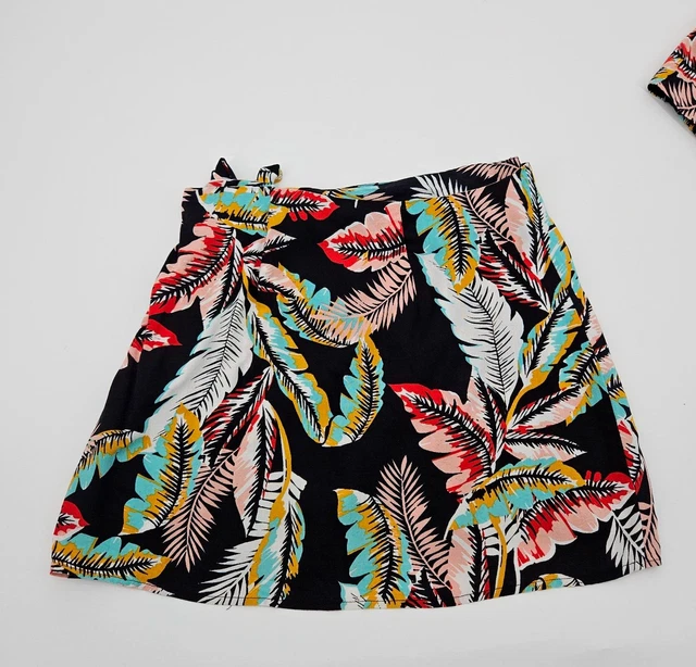 BAND OF GYPSIES Two Piece Set Wrap Skirt Top Size Small Black Tropical ...