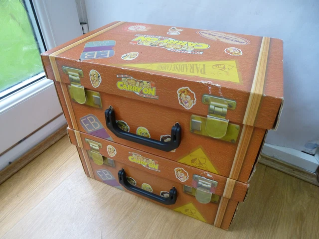 COMPLETE 34 DVDS Carry On Films Collection +Original Mug Suitcase Set £ ...