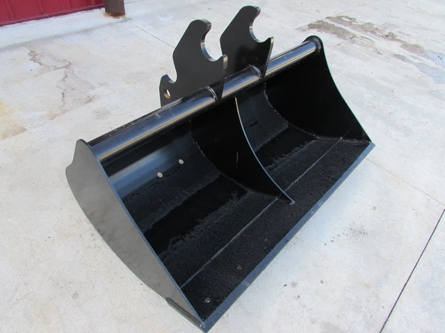 NEW KUBOTA EXCAVATOR 48" Cleanup Grading Bucket U55 - Kx057 - Kx191 ...