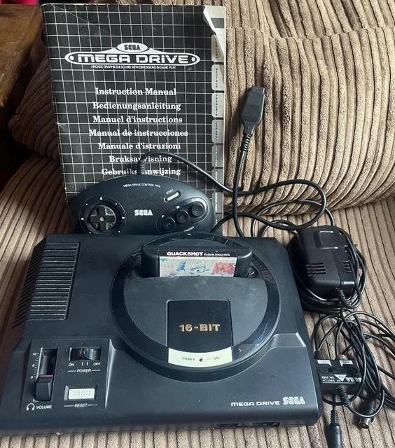 SEGA GENUINE RETRO Mega Drive System Console & Game Quackshot Donald ...