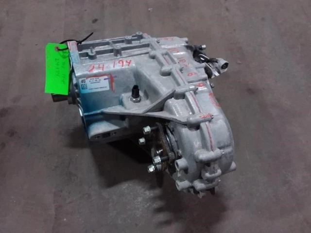 2023 TOYOTA TUNDRA OEM Transfer Case Part Number 361000C040 $987.71 ...
