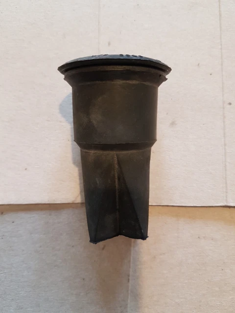 VW VOLKSWAGEN GOLF Caddy Jetta MK1 Scuttle Rain Tray Drain Tube EUR 8,79 - PicClick FR