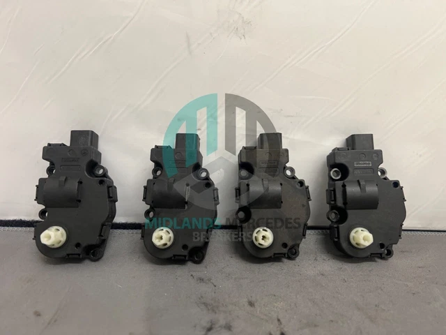 MERCEDES-BENZ C220 CDI W204 Dash Vent stepper motor set A2218200042 £40 ...