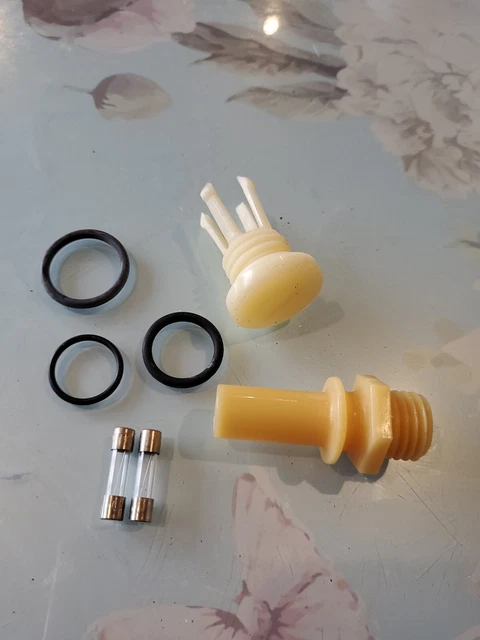 CARAVAN MOTORHOME CARVER Truma Cascade Drain Plug & O-Ring, Kit £11.00 ...