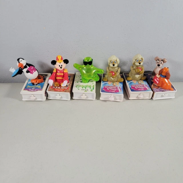 DISNEY VHS TRAIN Black Cauldron Lady And The Tramp Black Cauldron Mary ...