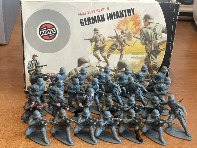 VINTAGE 1970S, AIRFIX TARGET BOX, WW2 GERMAN INFANTRY, 1/32 SCALE TOY ...