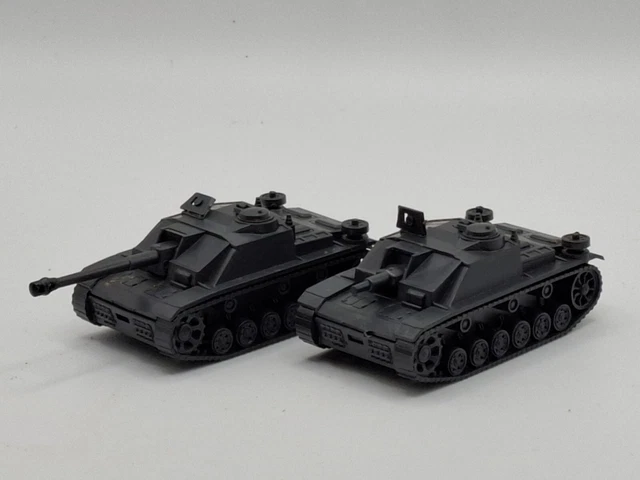 ROCO MINITANKS 2X 176 Sturmgeschütz III 1:87/H0 EUR 6,50 - PicClick DE