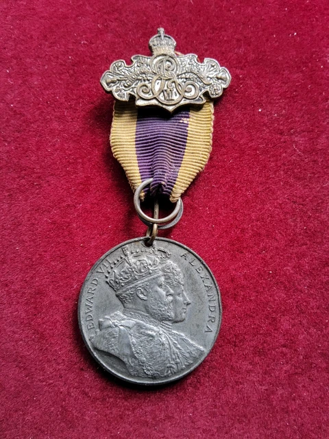 KING EDWARD VII Queen Alexandra 1902 Royal White Metal Medal & Ribbon ...