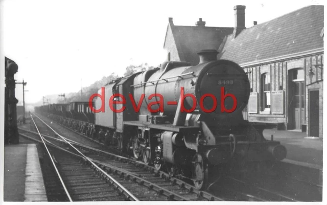 RAILWAY PHOTO LMS 8F 8493 Stanier 2-8-0 Loco Location? £1.35 - PicClick UK