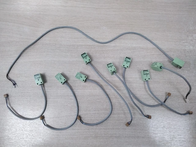 HIGHLY S17-05N-1 PROXIMITY switches (9 total! x8 with 150mm,x1 with ...