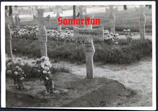 D8/13 WW2 ORIGINAL Photo Of German Wehrmacht Fallen Soldiers Graveyard ...
