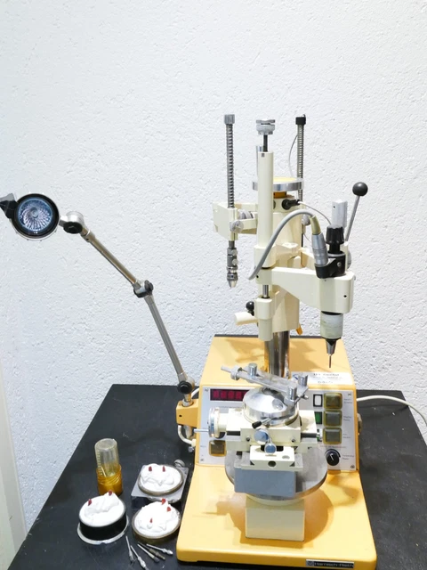 HARNISCH & RIETH Fräsgerät D-FU 222 mit Beleuchtung und Vermessungsarm ...