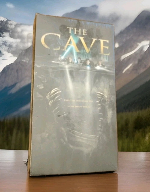 THE CAVE / Vhs/2005/ Horror/Creature/Monster/New Sealed!!!!! £22.25 ...