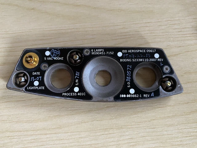 BOEING 777 FLIGHT Deck Map/Clock panels. Pair £8.50 - PicClick UK