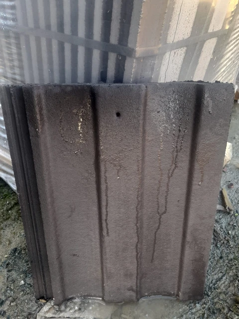 NEW SANDTOFT LINDUM Dark Grey Interlocking Concrete Roof Tiles- Per 100 ...