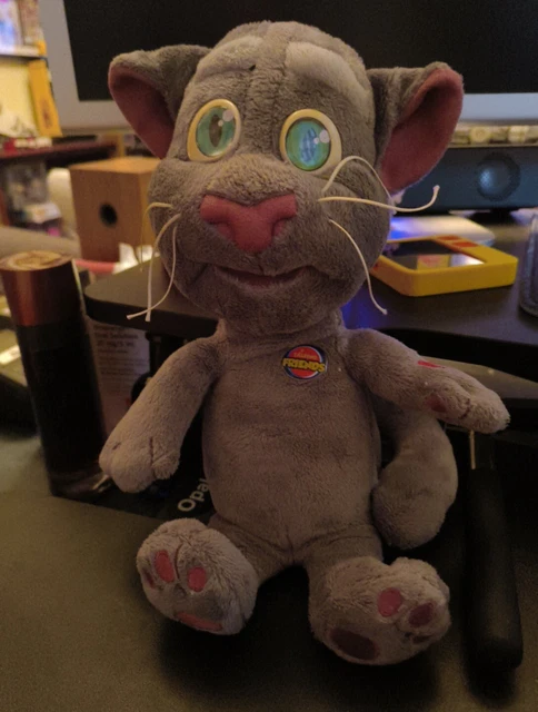 TALKING TOM AND Friends Interactive Cat Plush Repeats What You Say 2012 ...