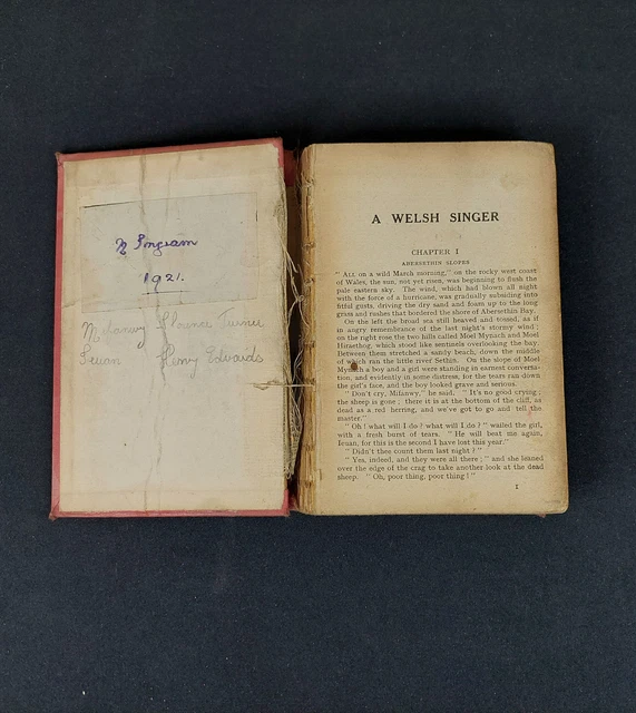 A WELSH SINGER by Allen Raine, Hutchinson - Poor Condition £12.00 ...