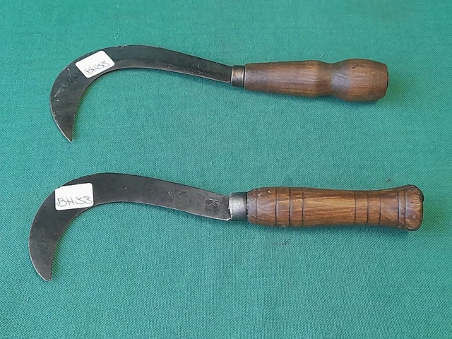 COPPIA ANTICHE FALCI Falce Vecchio Falcetto Contadino In Ferro Battuto ...