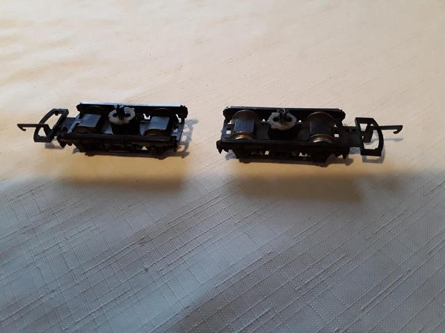 OO GAUGE LIMA spares mk1 coach bogies £0.99 - PicClick UK