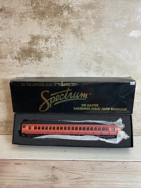 SPECTRUM BY BACHMANN, #89421 COACH Southern Pacific #3051, HO GAUGE £29 ...